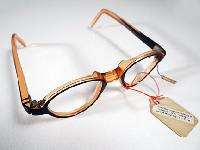 Spectacle Labels at Best Price from Manufacturers, Suppliers & Traders