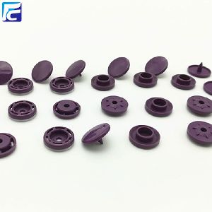 Plastic Snap Fastener at Best Price from Manufacturers, Suppliers & Traders