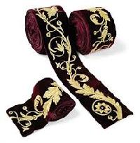 Velvet Border at Best Price from Manufacturers, Suppliers & Traders