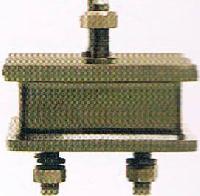 Engine Mounting Bolt at Best Price from Manufacturers, Suppliers & Traders