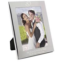 Engraved Photo Frame Latest Price from Manufacturers, Suppliers & Traders