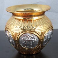 Gold Plated Kalash at Best Price from Manufacturers, Suppliers & Traders