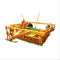 Bucket Scrapper at Best Price from Manufacturers, Suppliers & Traders