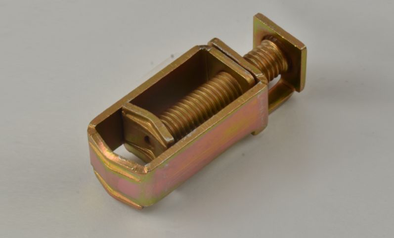 Standard Spring in Mumbai - Retailer of Box Clamp & ALUMINUM STAMING