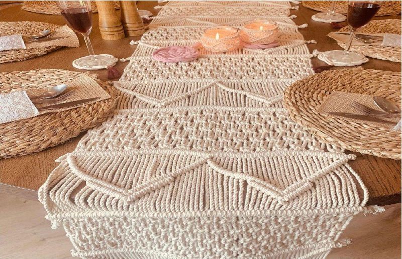 Macrame Table Runner, Color : Natural/customized Color at Rs 200 in ...