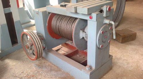 Log Puller Machine Manufacturer | Laxmi Engineering, Kolkata