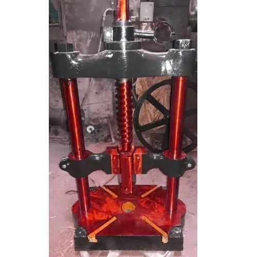 Hand Press at best price INR 10,000 / Piece in Delhi Delhi from Sri ...