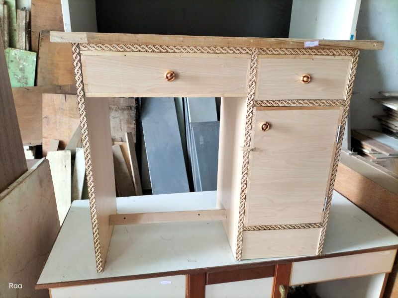 drawer diamond office computer table at Rs 2700 in Botad - ID: 6475787