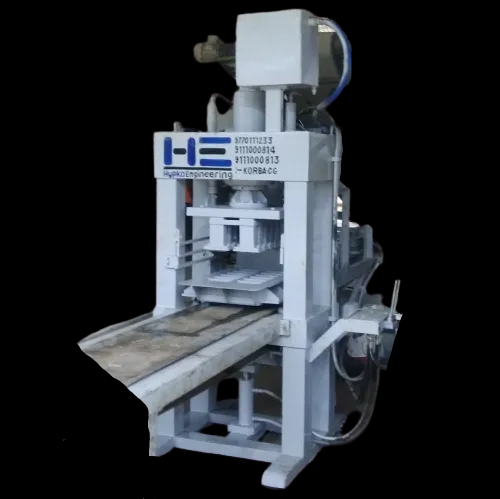 Manufacturer of Second Hand Fly Ash Brick Making Machine & Hydraulic C ...