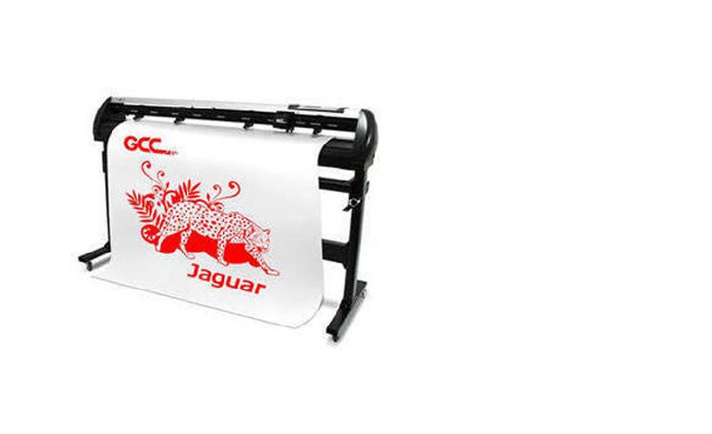 Electric GCC Cutting Plotter at Rs 2 Lakh / Piece | Rely Print-System LLP