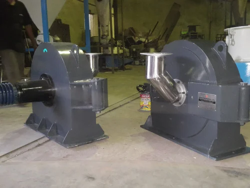 Pin Mill Machine, Voltage : 360 V - Ultra Febtech Private Limited ...