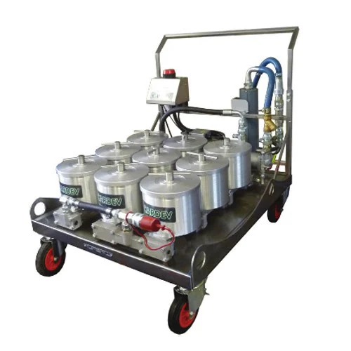 Mobile Filtration System, Voltage:380 V/50 Hz - Trinity Filtration ...