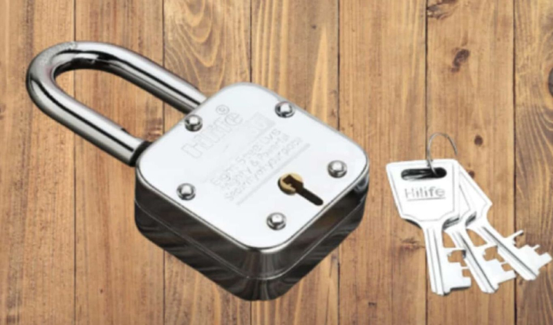Square Iron Hilife Atoot Pad Lock, for Door, Feature : Durable, High ...