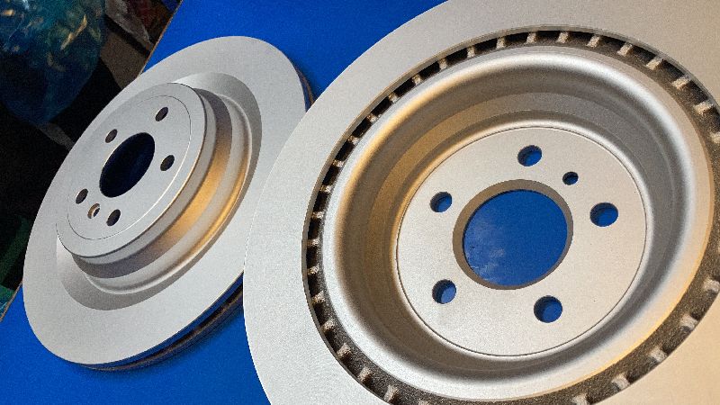 Magnum Switchgear Good Metal Disc Plates, for Automotive Parts, Model ...