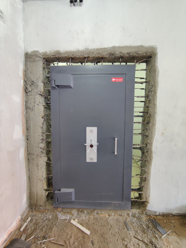 GREY Strong Room Doors at Rs 1.50 Lakh / 1 in Coimbatore | SHELTER ...