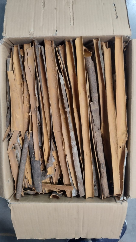 Split Cassia, for Cooking, Style : Dried - Vagikamath Impex, Kottayam ...