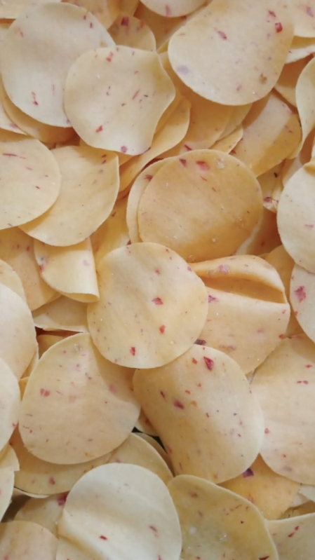 Reddish Bhoomi Red Chilli Rice Papad, Size : 2" at Rs 75 / Box in Morbi