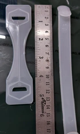 Pp Plastic Corrugated Box Handles, Packaging Type : Bags, Color ...