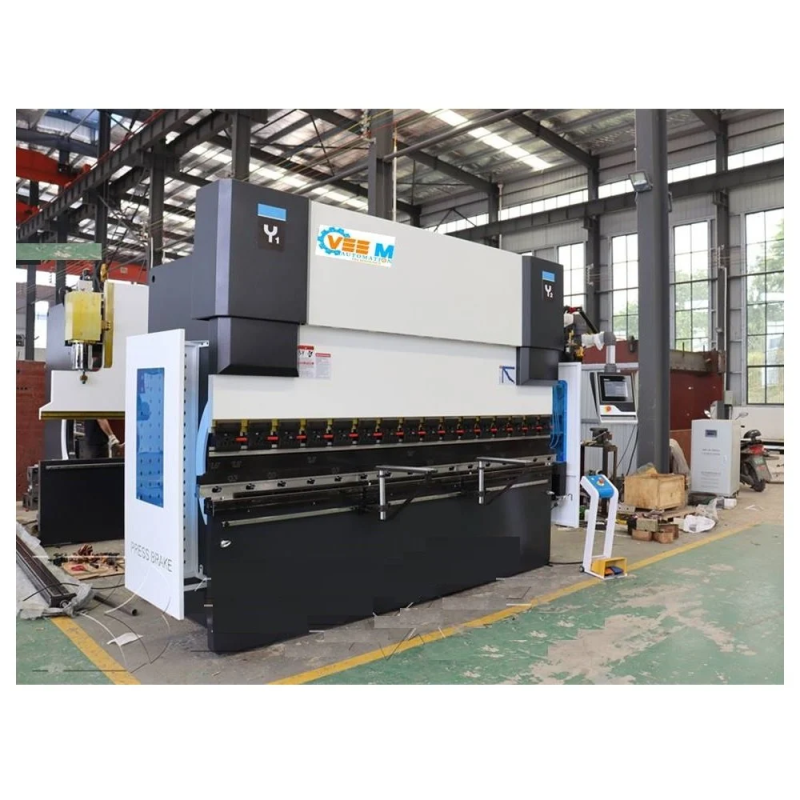 Automatic CNC Hydraulic Press Break Machine at Rs 14 Lakh / Unit in ...