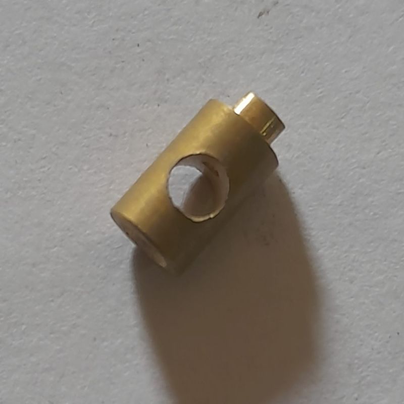 Plain Polished Brass Round Terminals For Battery Use at Rs 5 in ...