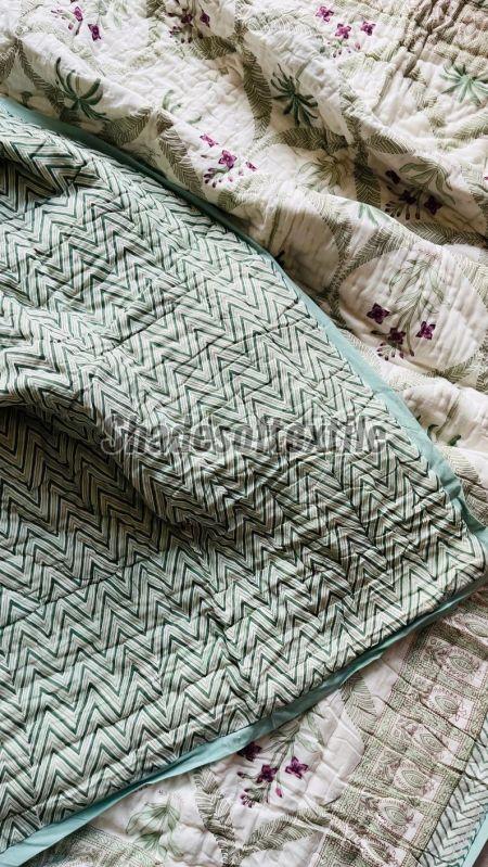 Cotton Coconut Tree Print Quilt For Bedroom Use at Rs 13312 in Delhi ...
