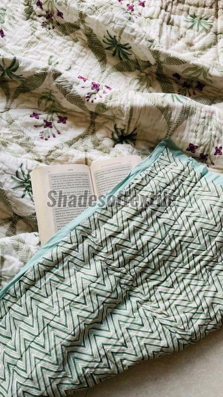 Cotton Coconut Tree Print Quilt For Bedroom Use at Rs 13312 in Delhi ...