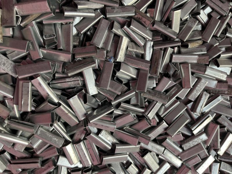 Shri ganesh packaging in Faridabad - Manufacturer of Gi Packaging Clips ...