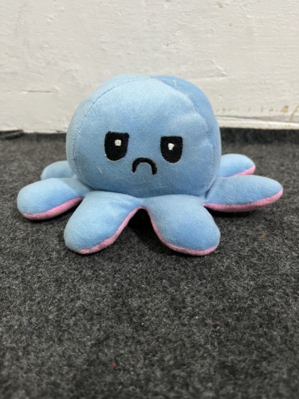 Blue Reversible Octopus Soft Toy For Kid Playing at Rs 85 in Gurugram ...