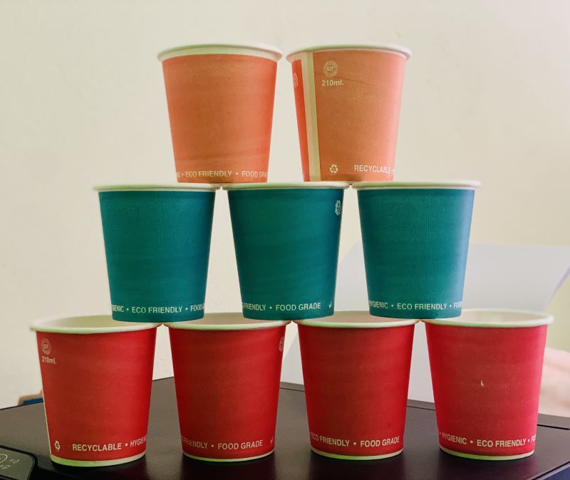 Multi Color Paper Cups 210ml, Technics : Machine Made at Rs 0.45 in ...