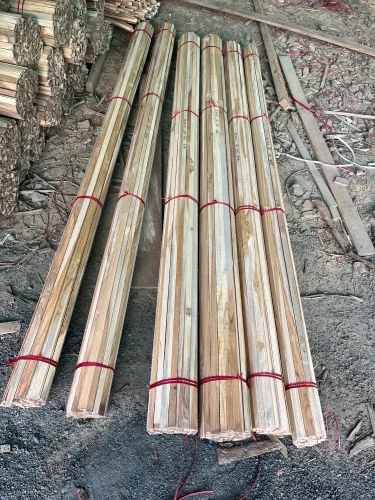 Smooth Finish Teak Wood Strip, Color : Brown at Rs 5 in Kheda - ID: 8493315