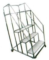 Stainless Steel Folding Ladder, Platform Size : 12 X 20 Inches at Best ...