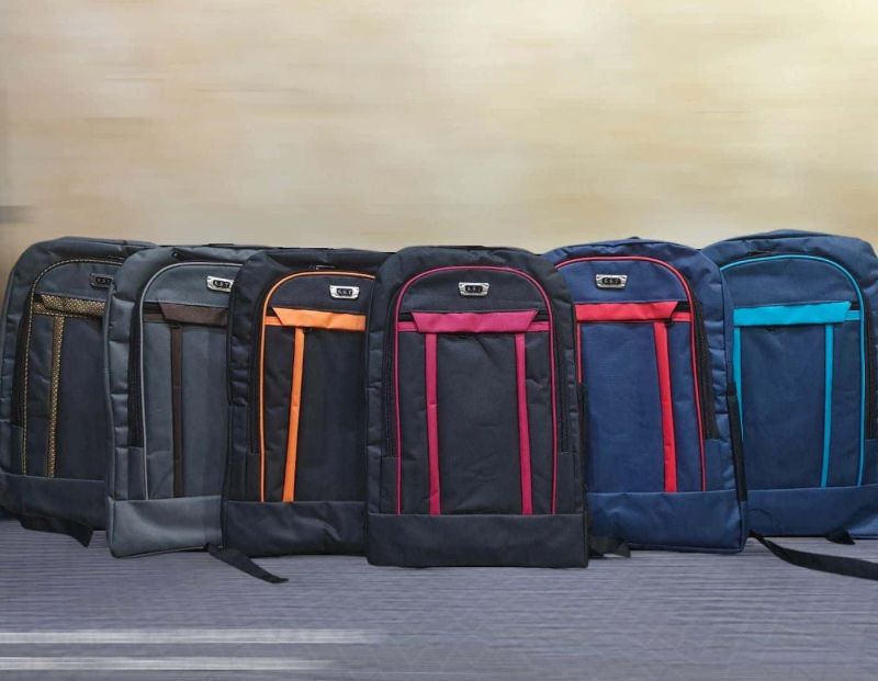 Polyester Solid Adjustable Strap School Bag, Closure Type : Zipper at ...