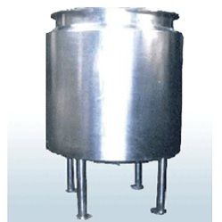 Liquid Storage Vessels, for Industrial, Capacity : 1000-10000L at Best ...