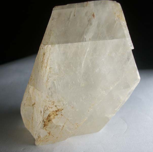 Rocks & Minerals in alomqattam - Manufacturer of Calcite Powder & Rock Salt
