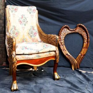 the wooden artisans in Saharanpur - Manufacturer of Sofa & Lucifer chair